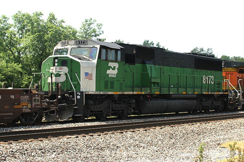 BNSF 8173